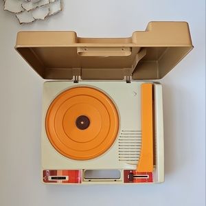 Fisher-Price | Toys | 978 Fisher Price 825 Orange Turntable Vintage ...